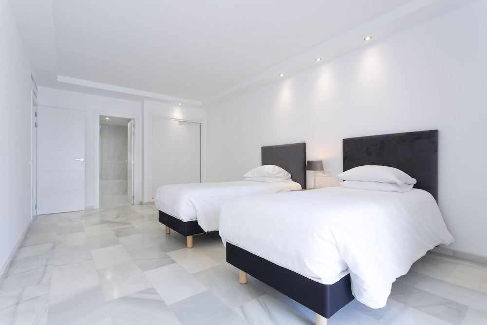 B51 Executive Flats Marbella - Marbella
