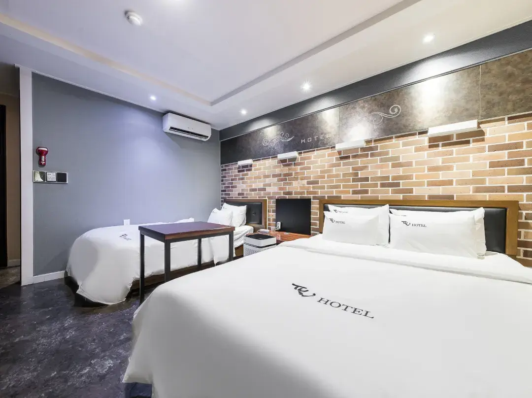Jinju Feel Hotel - Namhae-gun