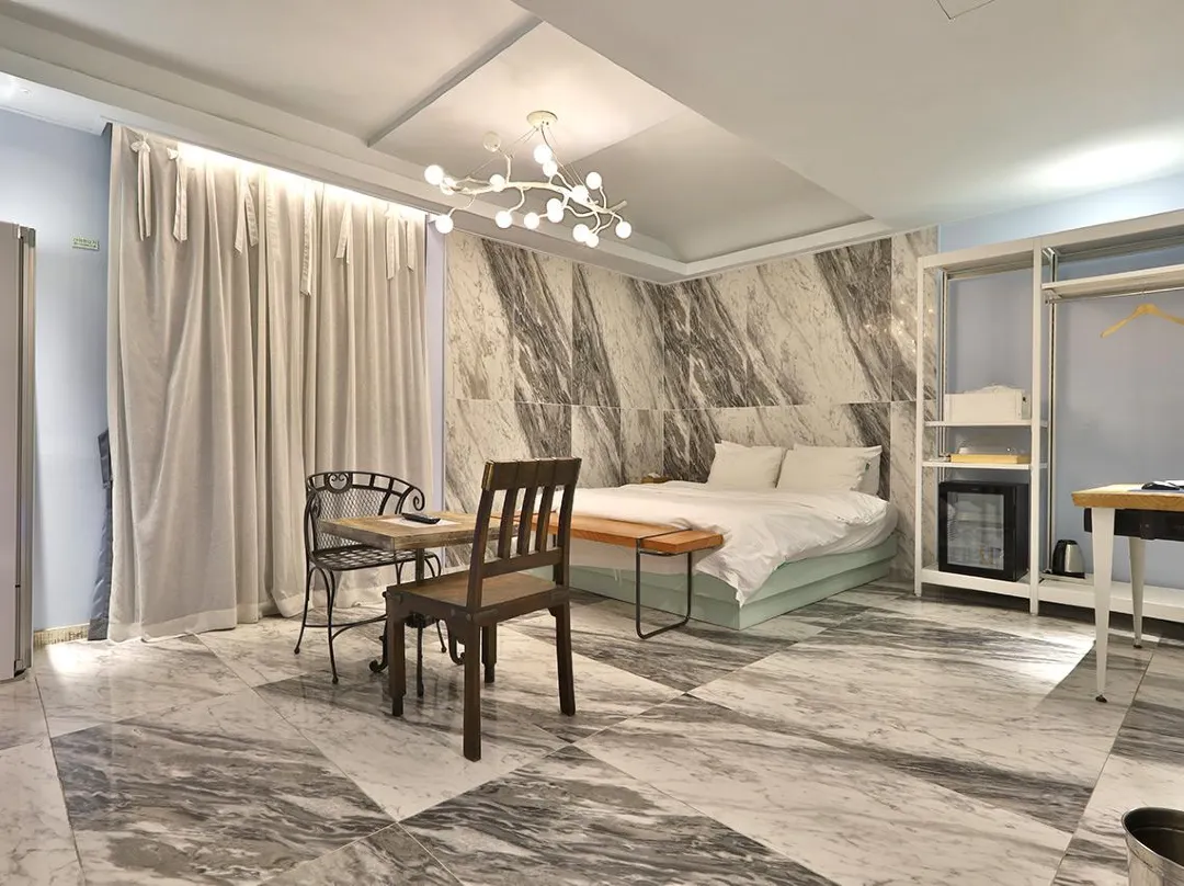February Hotel Gimhae Branch - Busan