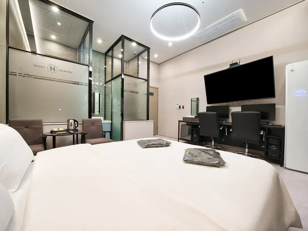 Hotel Hermes At Yongin Everland Station - 용인시