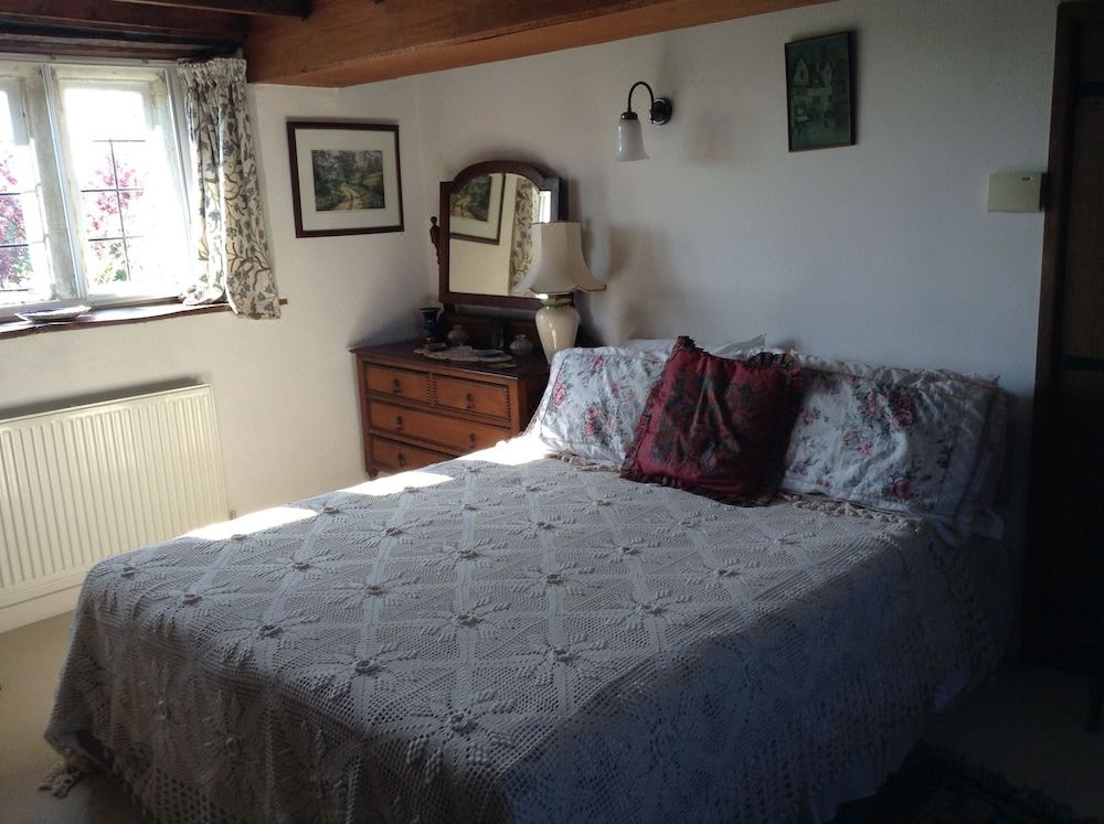 189 April Cottage - Cotswolds
