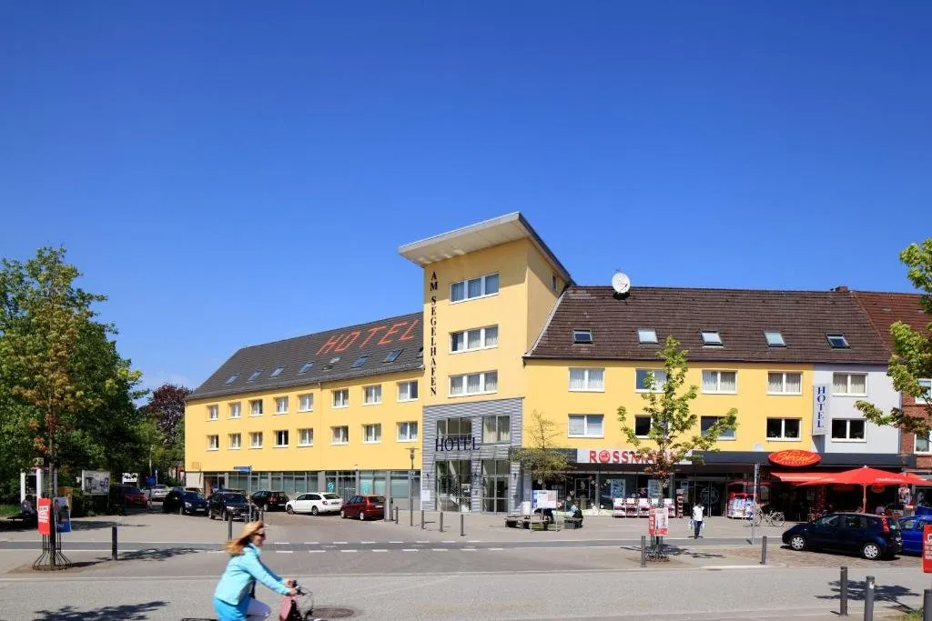 Hotel Am Segelhafen - Kiel