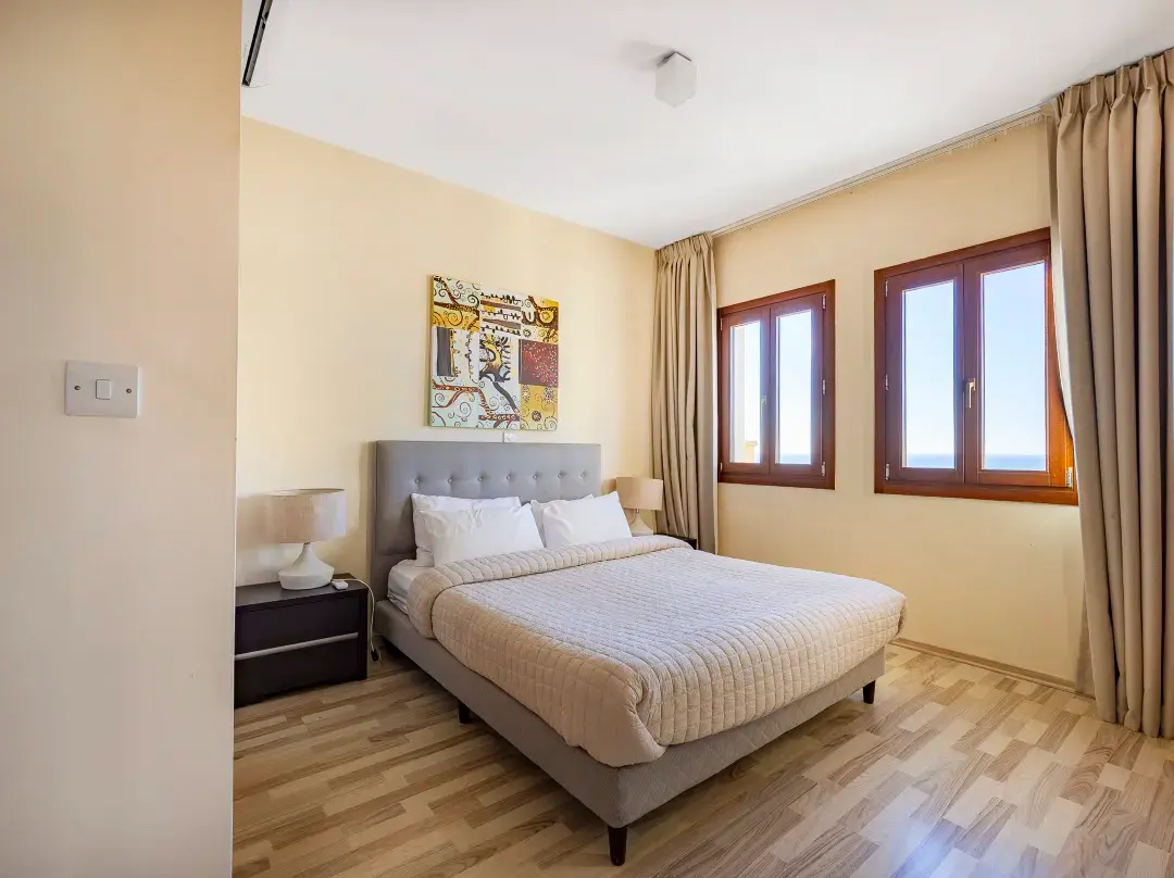 Perfect Getaway For 2 With Shared Pool - Cyprus