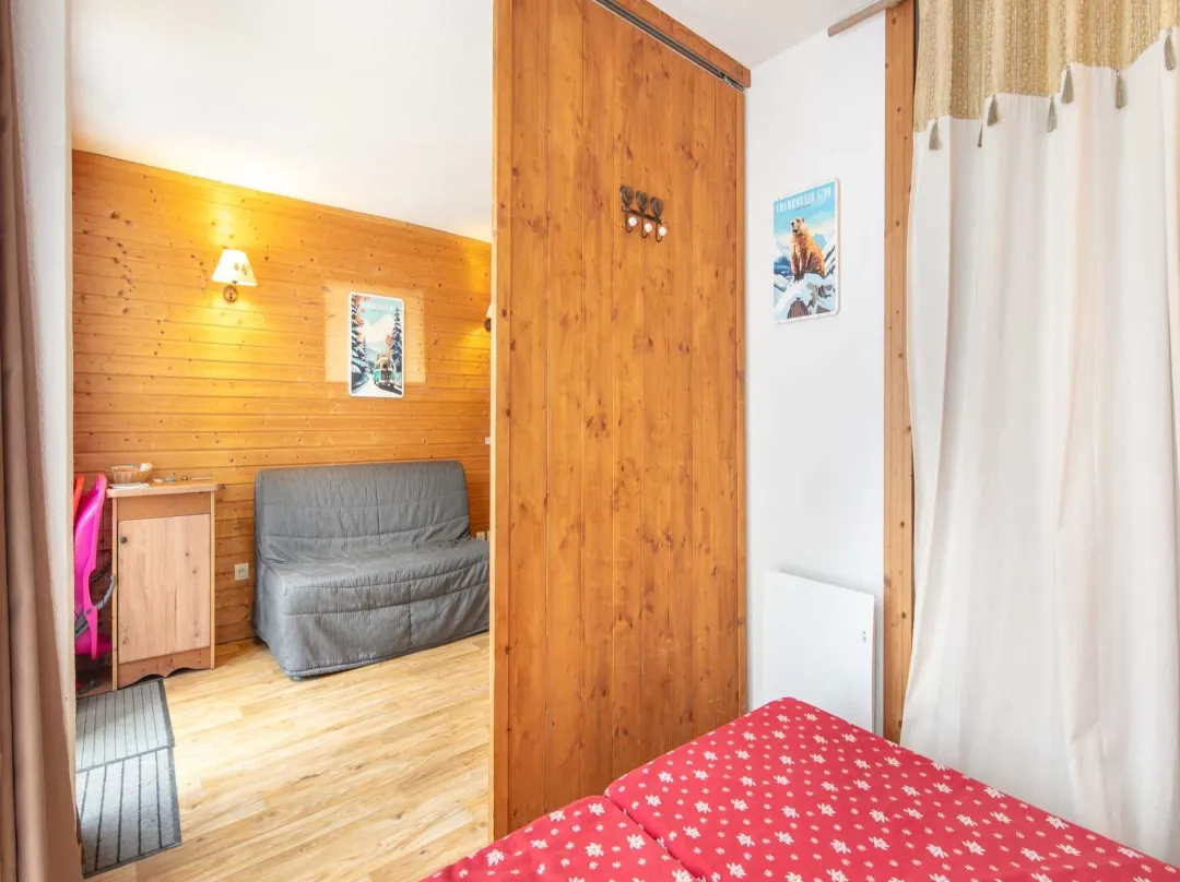 Ski-in Comfort With Scenic Views - Chamrousse