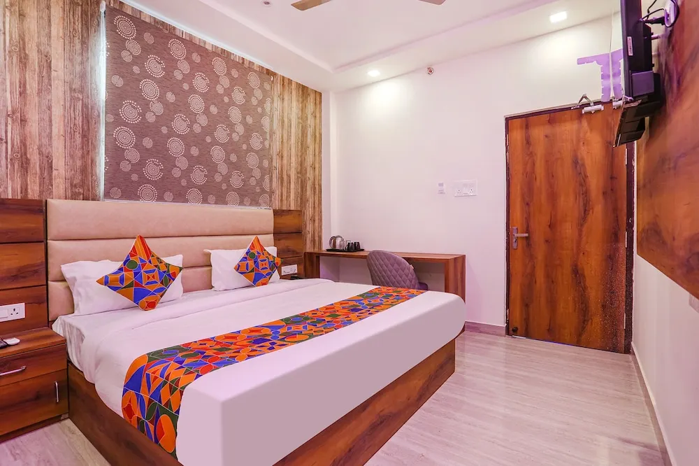 Fabhotel Relax Inn I - Kanpur
