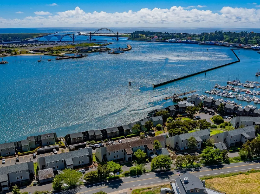 Embarcadero Resort - Newport, OR