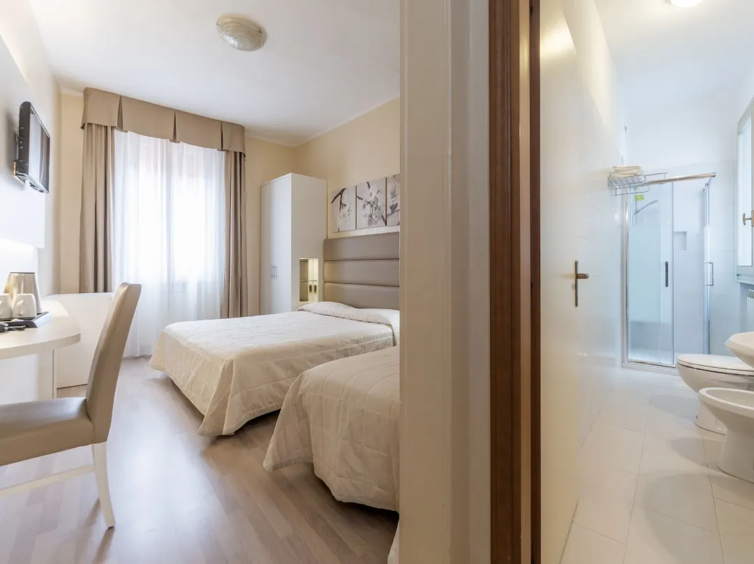 Hotel University - Bologne