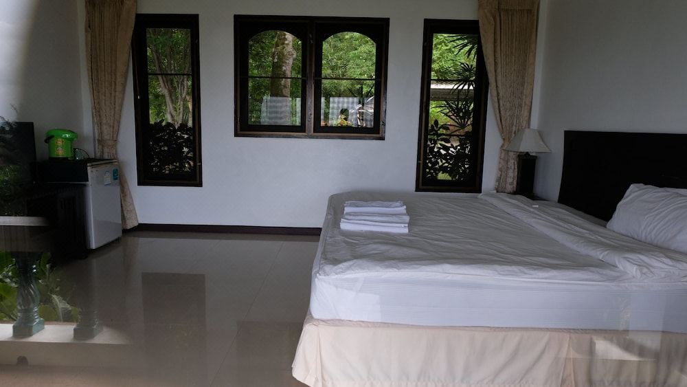 Khaolak Hillside Villa - Khao Lak