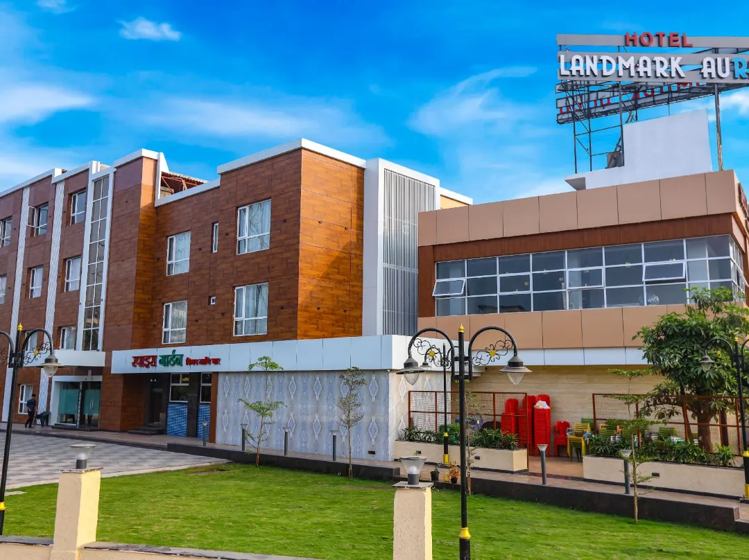 Hotel Landmark Aura - Thane