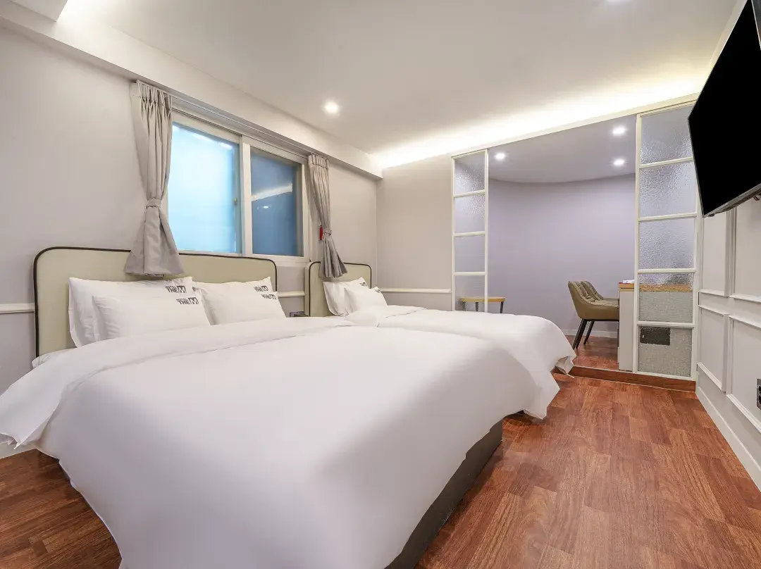 Busan Gwangalli Beach Hotel The M - Busan