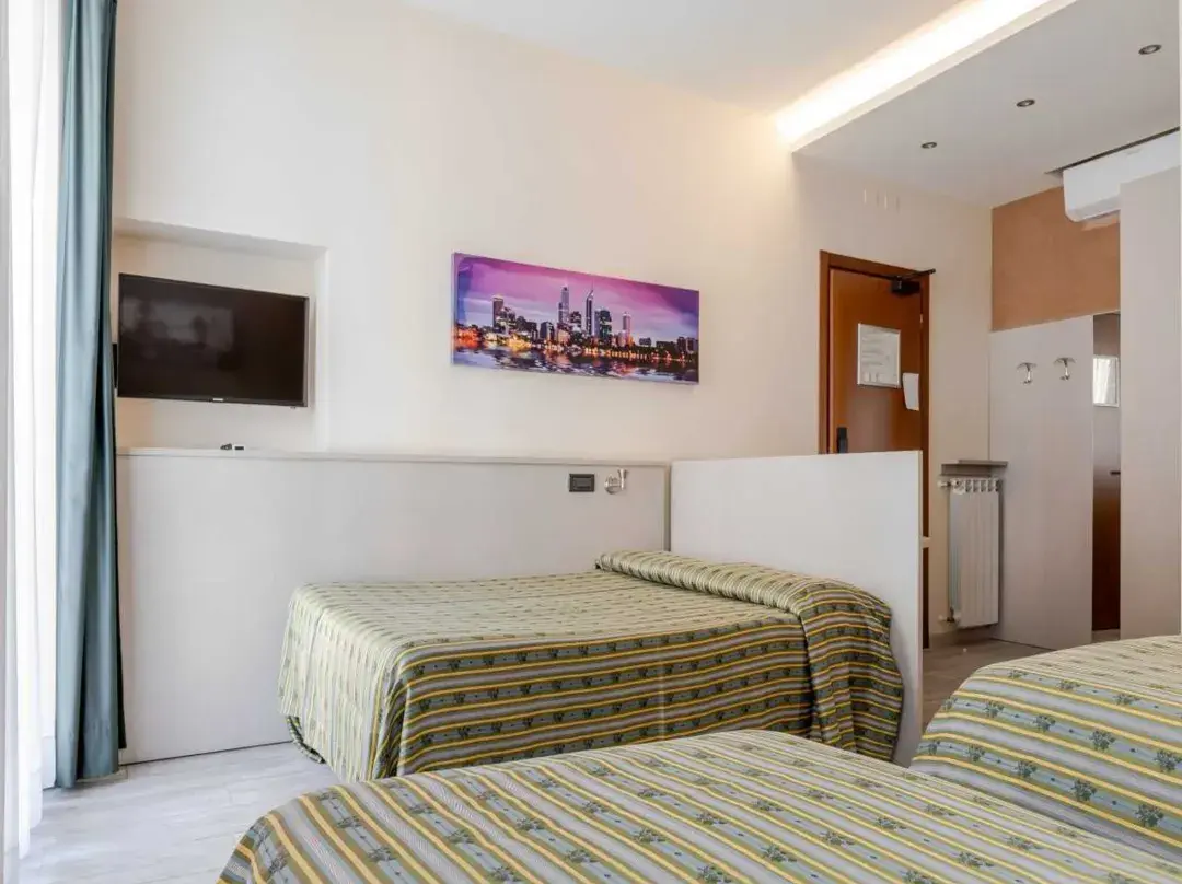 Hotel 3 Comfort And Serenity Heart Of Ventimiglia - Ventimiglia