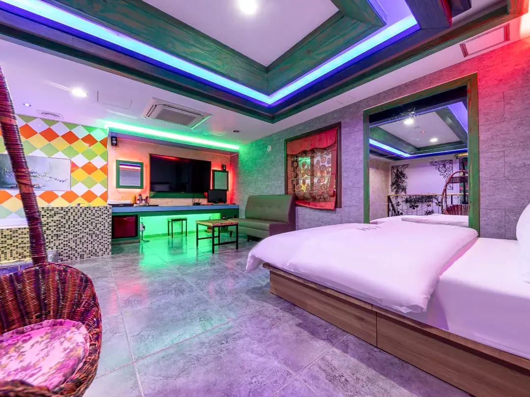 Iksan Show Palace Drive-in Motel - Gwangju
