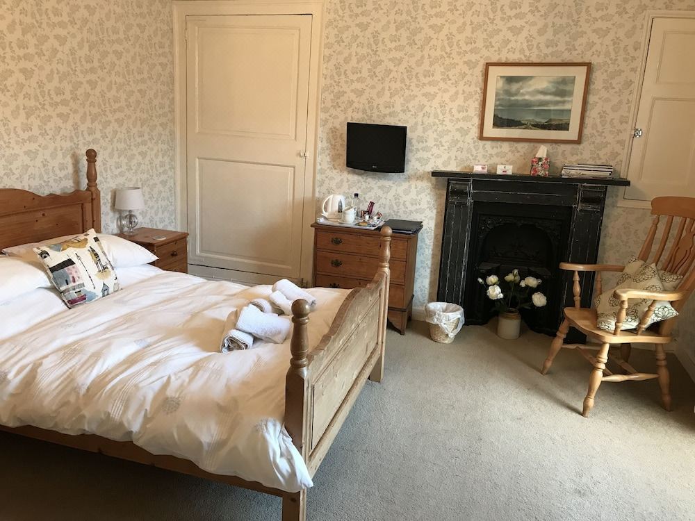 Spring Gardens B&b - Cornwall