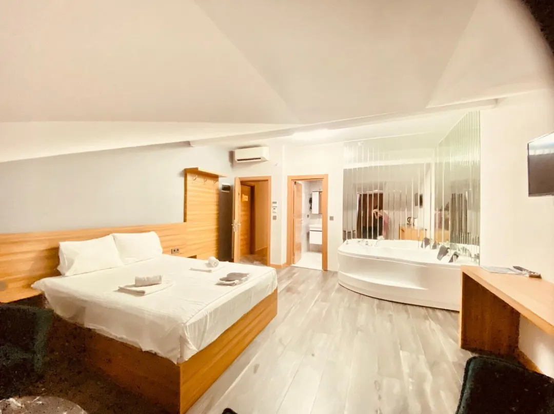 Waves Hotel - Avcılar