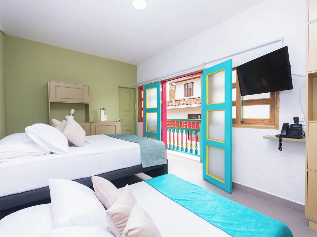 Hotel Chromatic - Guatapé