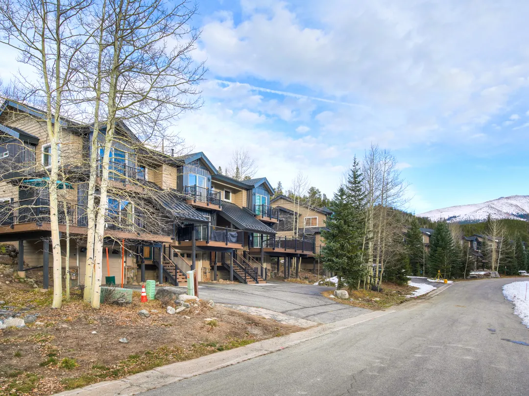 Breathtaking Mountain Views And Cozy Living Space - Charming Escape - Breckenridge, CO