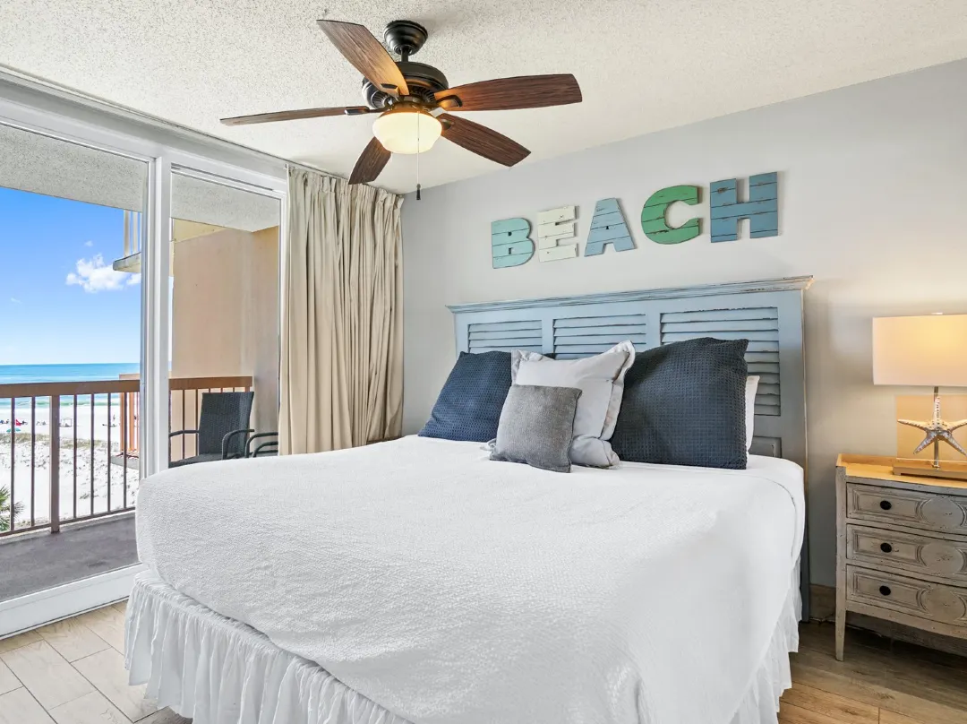 Pelican Beach 513 - Destin, FL