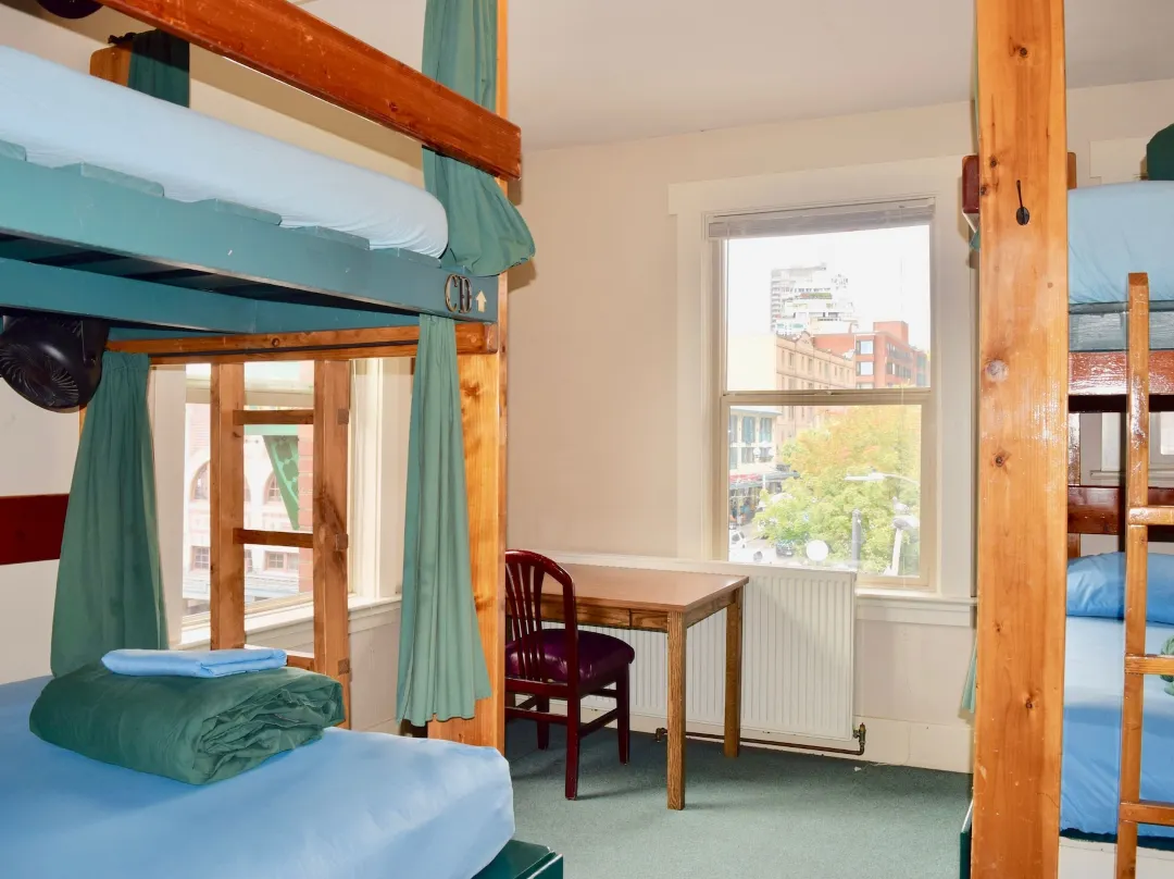 Green Tortoise Hostel Seattle -