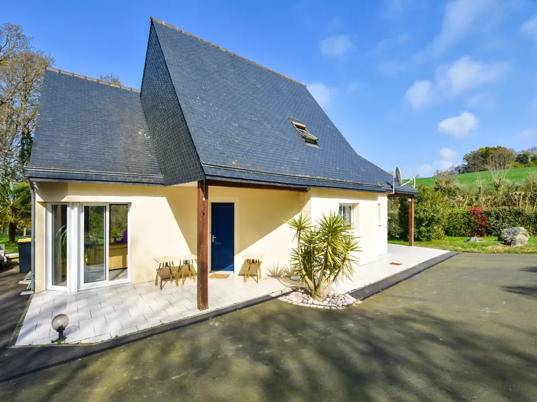 Coastal Retreat In Plurien - Erquy