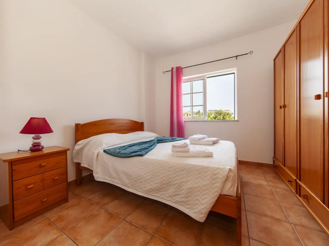 L 02 - Bedroom 2 Western Mos Guesthouse - Algarve