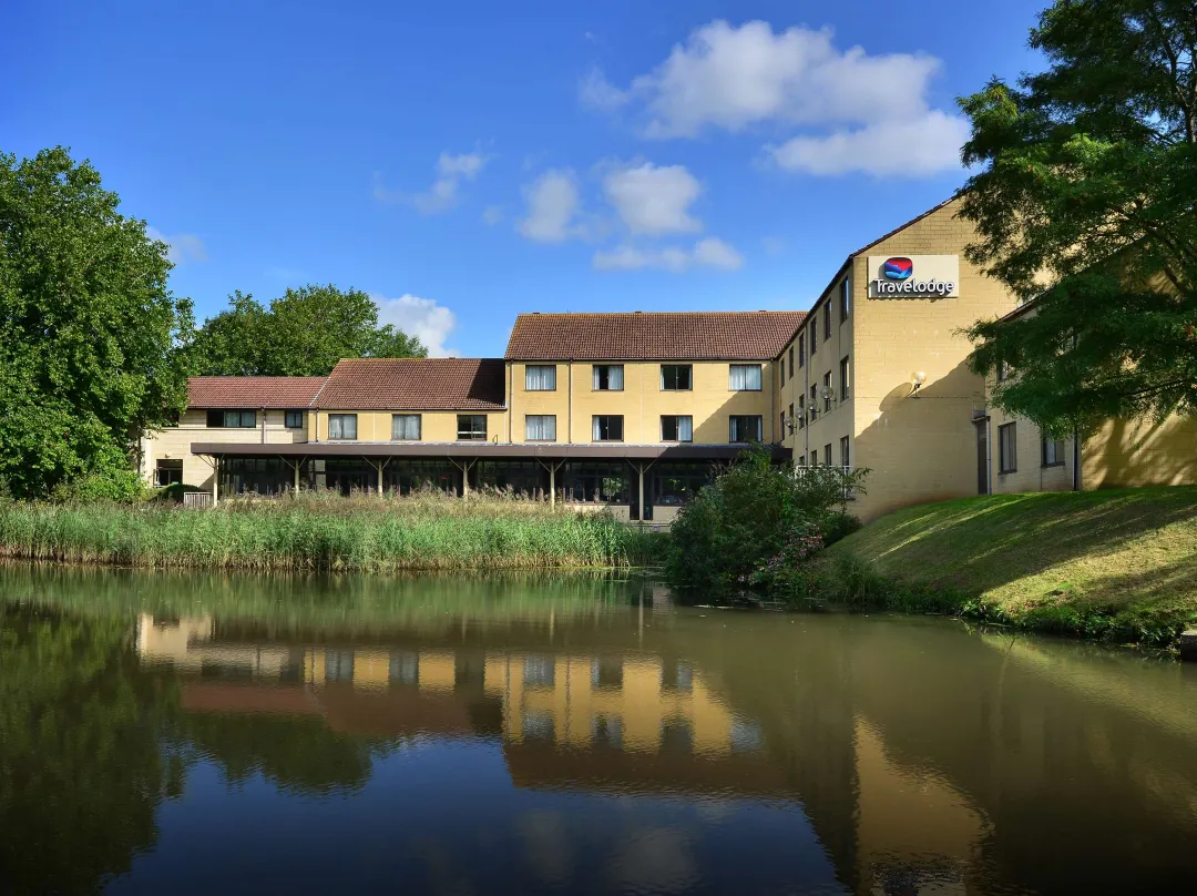 Travelodge Bath Waterside - Bath
