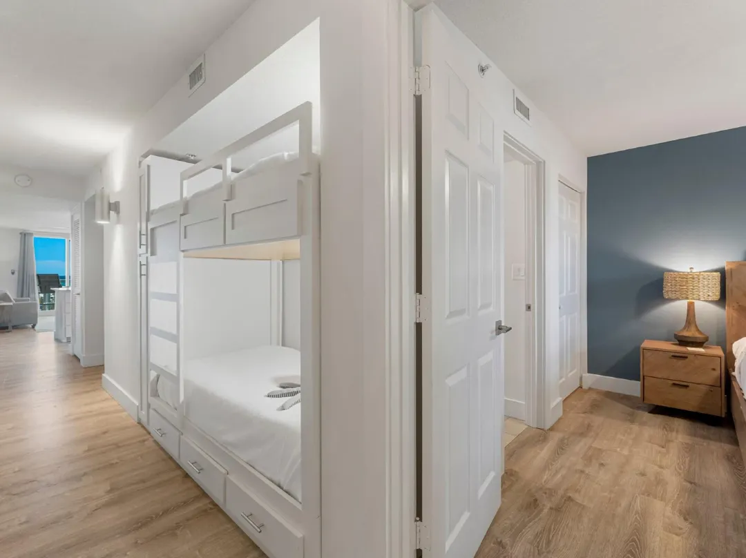 Pelican Beach Resort 110 - Fort Walton Beach, FL