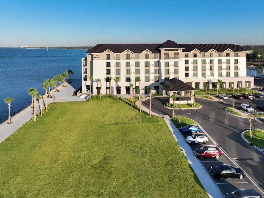Hotel Indigo Panama City Marina - Panama City, FL