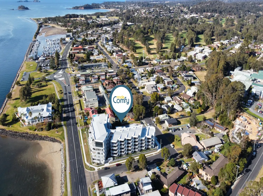3-bed: Riverfront Alfresco Dining & Rooftop Pool - Batemans Bay
