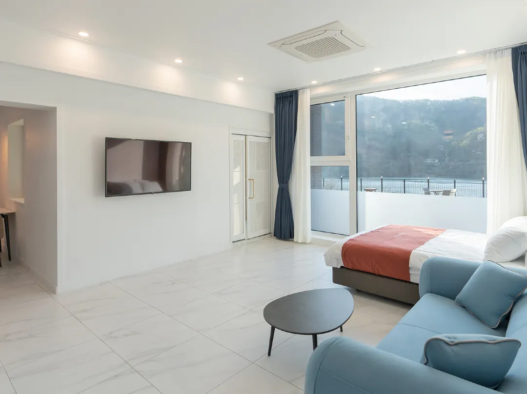Chuncheon Durban Poolville - Chuncheon
