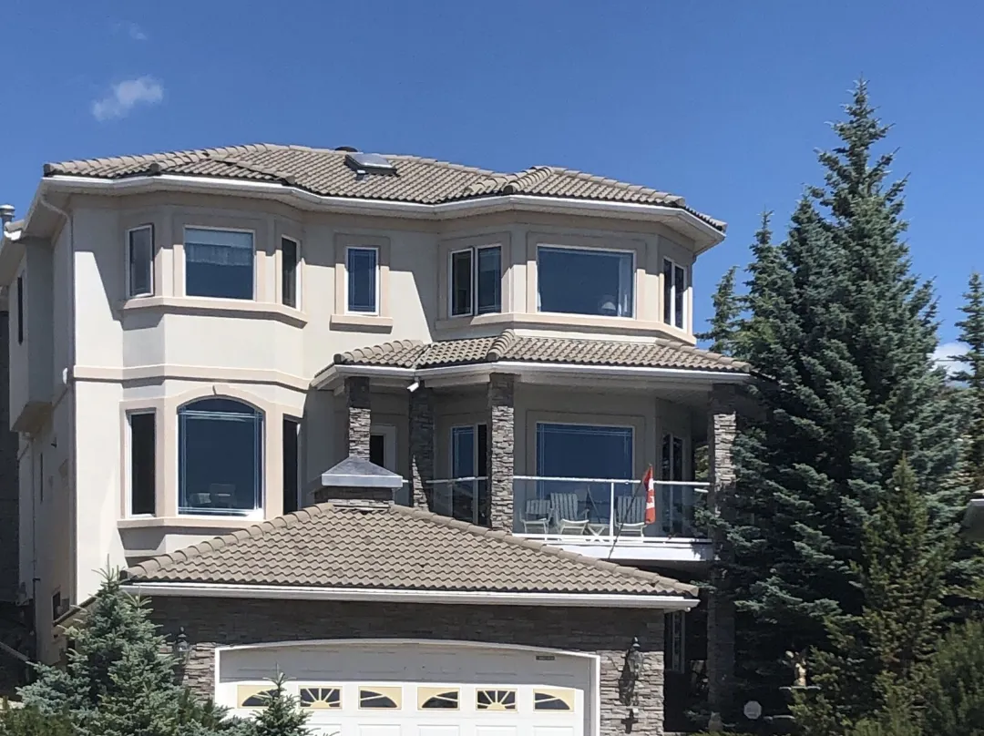 Rocky Mountain View Bed & Breakfast - Cochrane
