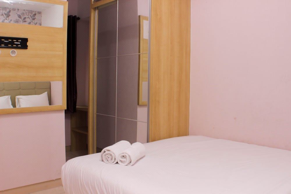 Warm And Homey 2br At Springlake Summarecon Bekasi Apartment - Bekasi