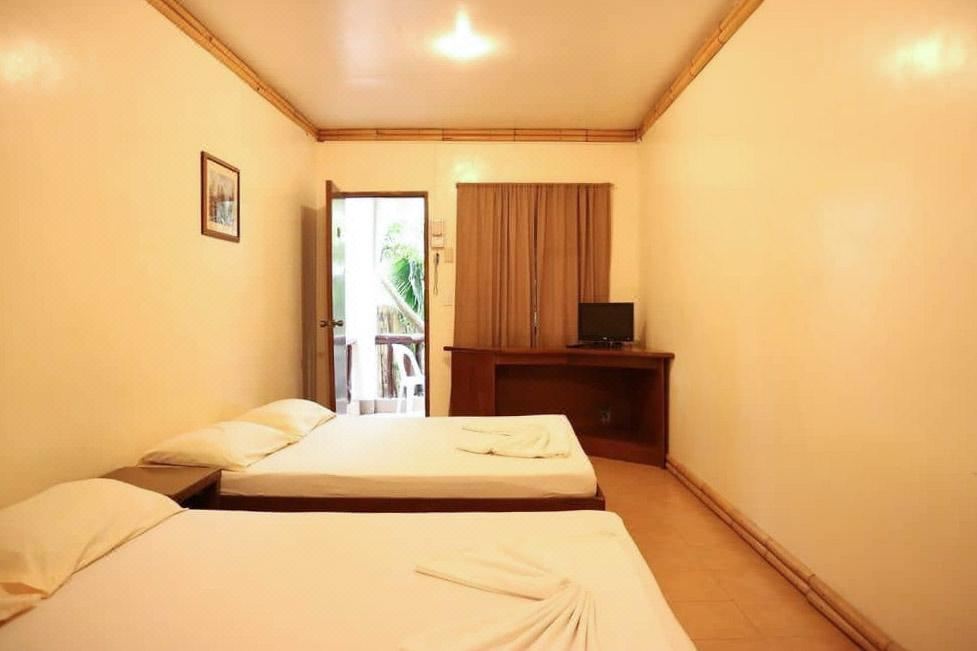 Rey-alexandria Suites - Abra de Ilog