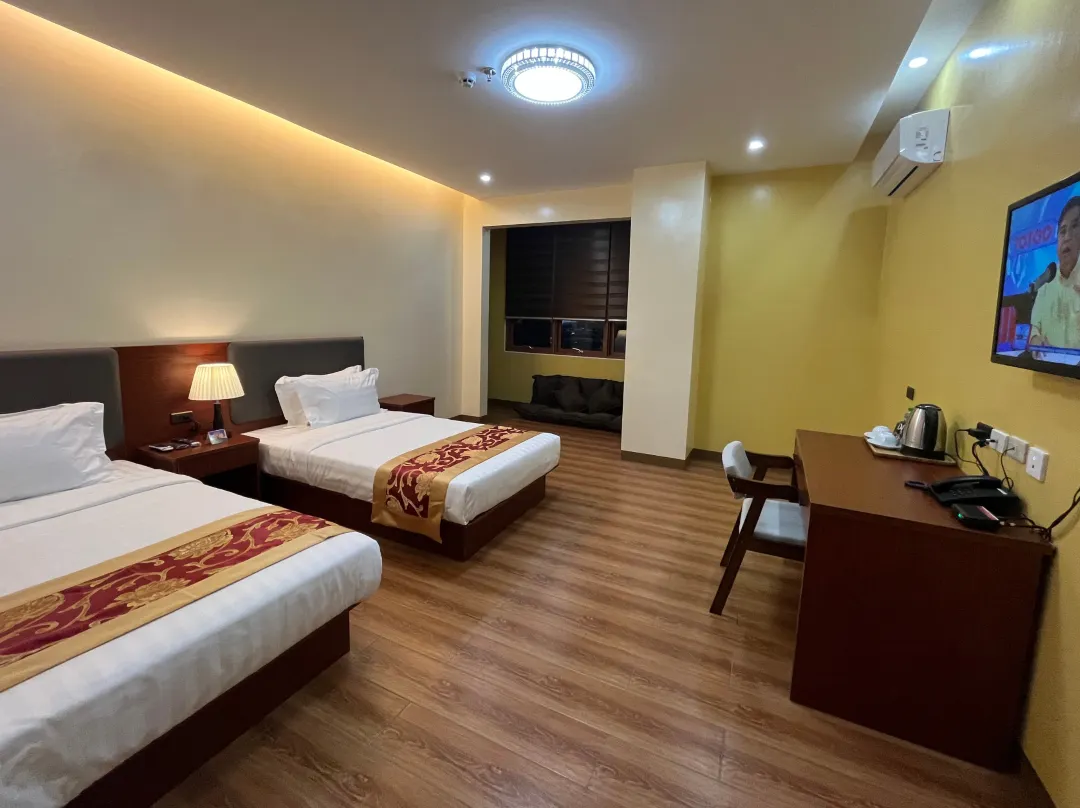 Starway Hotel - La Trinidad