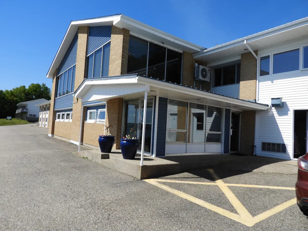 Admiral Digby Inn Restaurant And Cottages - Digby