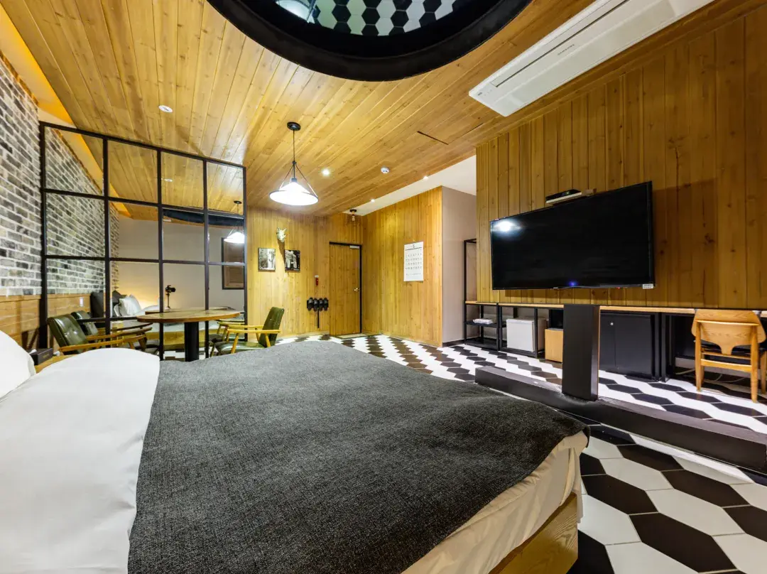 Chungju Chocolate Self Check-in Motel - 충주시