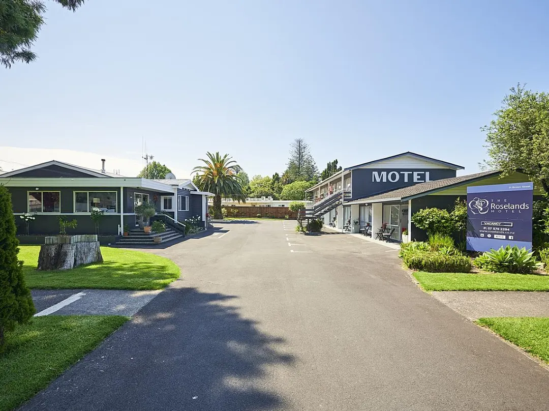 Roselands Motel - Mount Maunganui