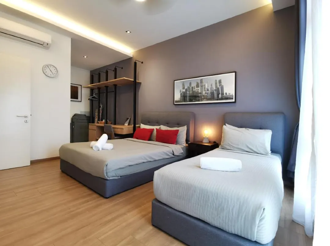 Artsy Homestay In Jb Town Center Near Foodcourt, Malls & Grocery - Woodlands