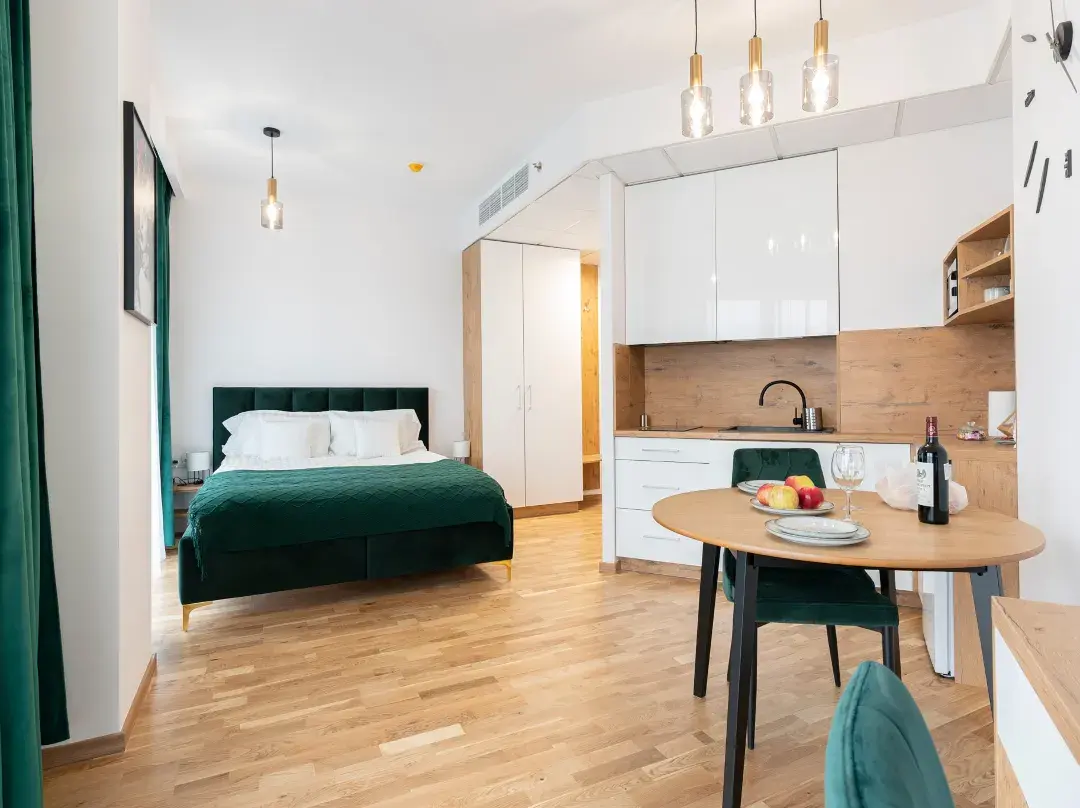 Apartamenty Wola Tower - Warsaw