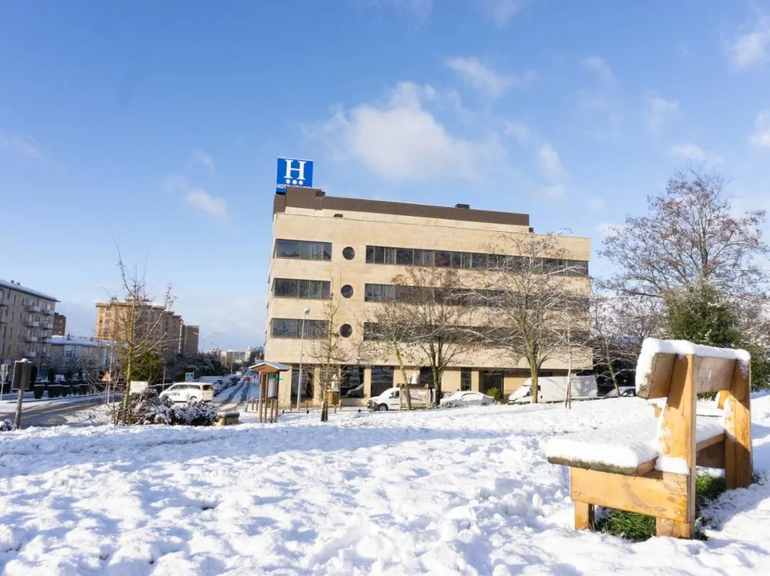 Hotel Villava Pamplona / Atarrabia Iruña Hotela - Pampelune