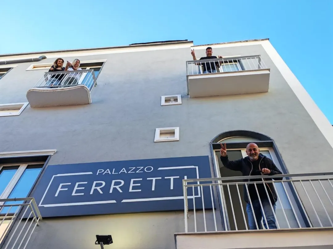 Palazzo Ferretti - Herculaneum Ruins - Torre del Greco