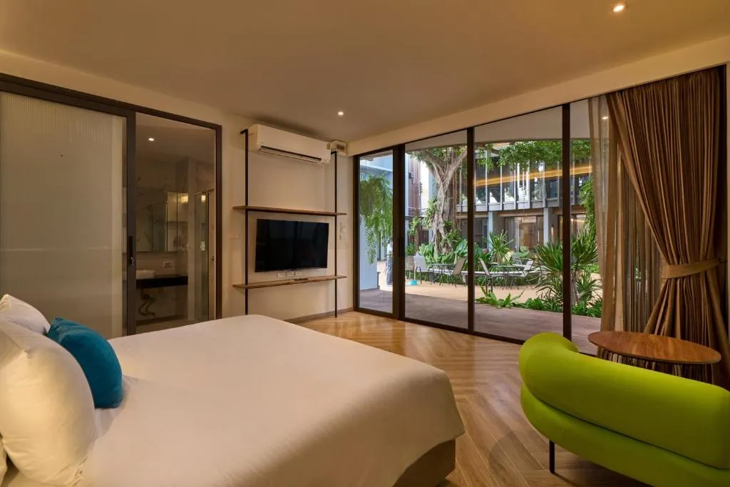 Red Door Hotel, Bangkok - Bangkok