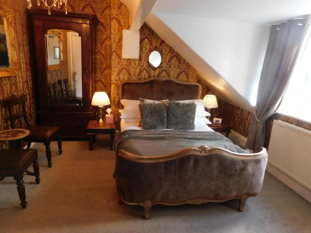 The Old Registry Guest House - Haworth