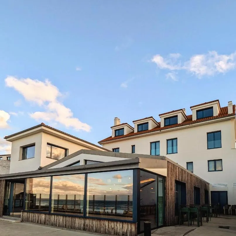 Náutico De Razo - Hostal - Galicia