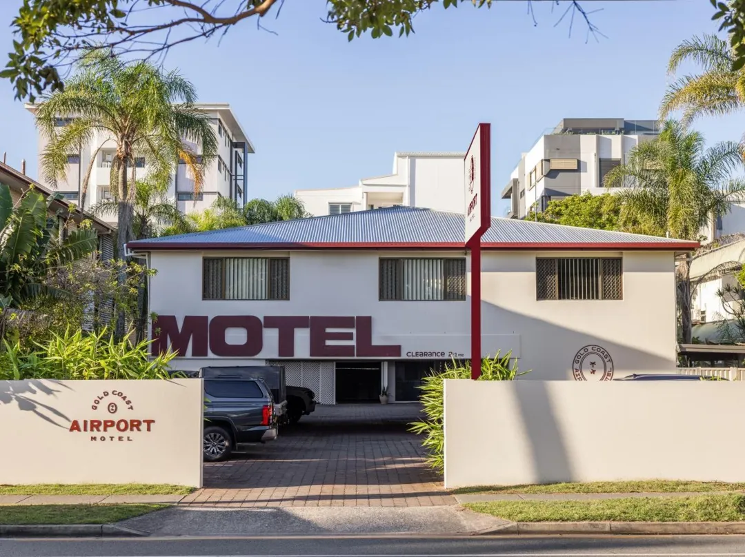 Gold Coast Airport Motel - Only 300 Meters To Airport Terminal - Coolangatta