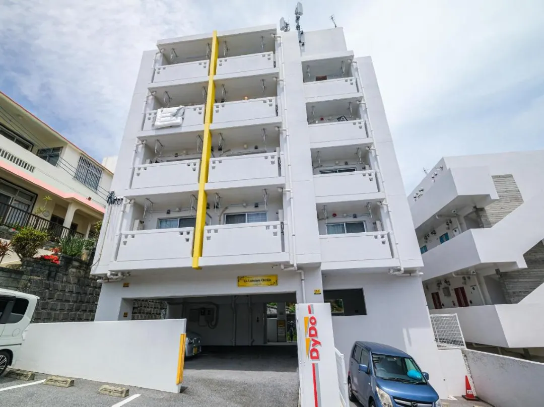 La Lumiere Oroku - Naha