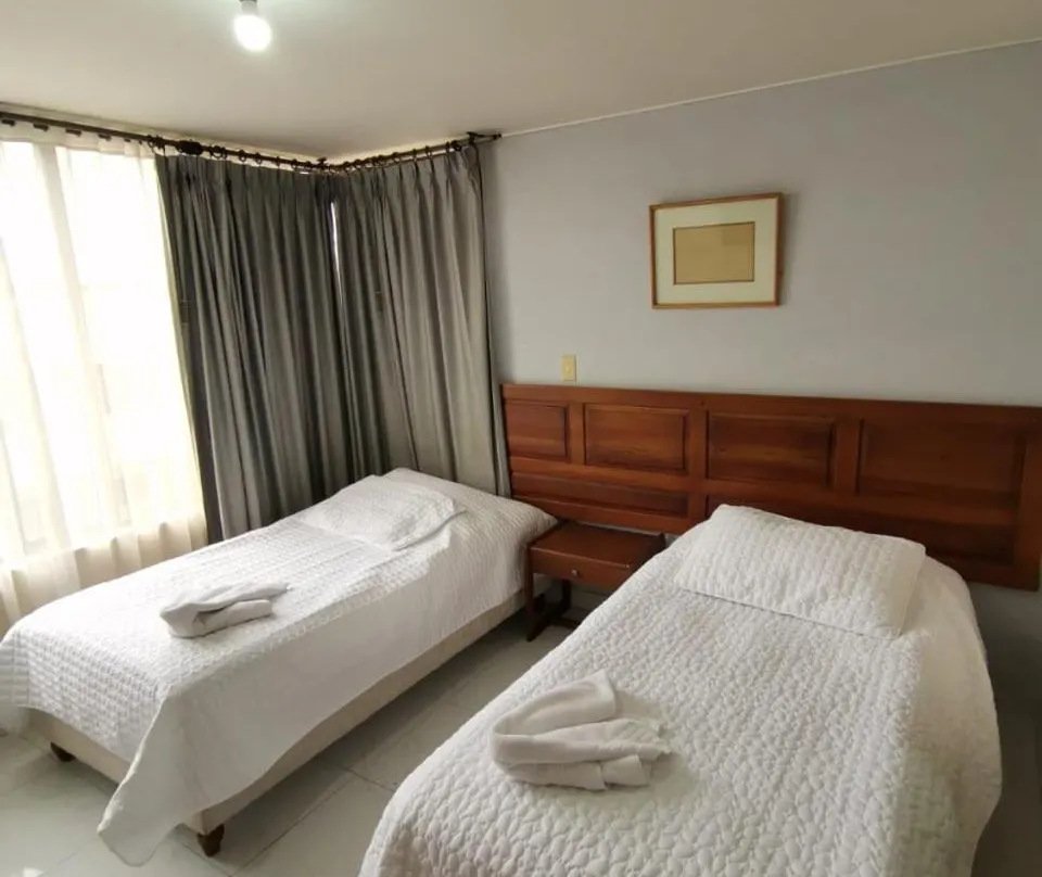 Hotel Zuhe - Paipa