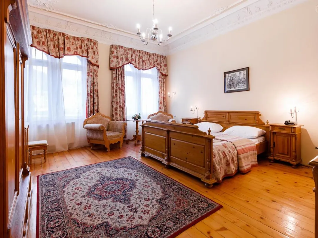 Heluan - Karlovy Vary