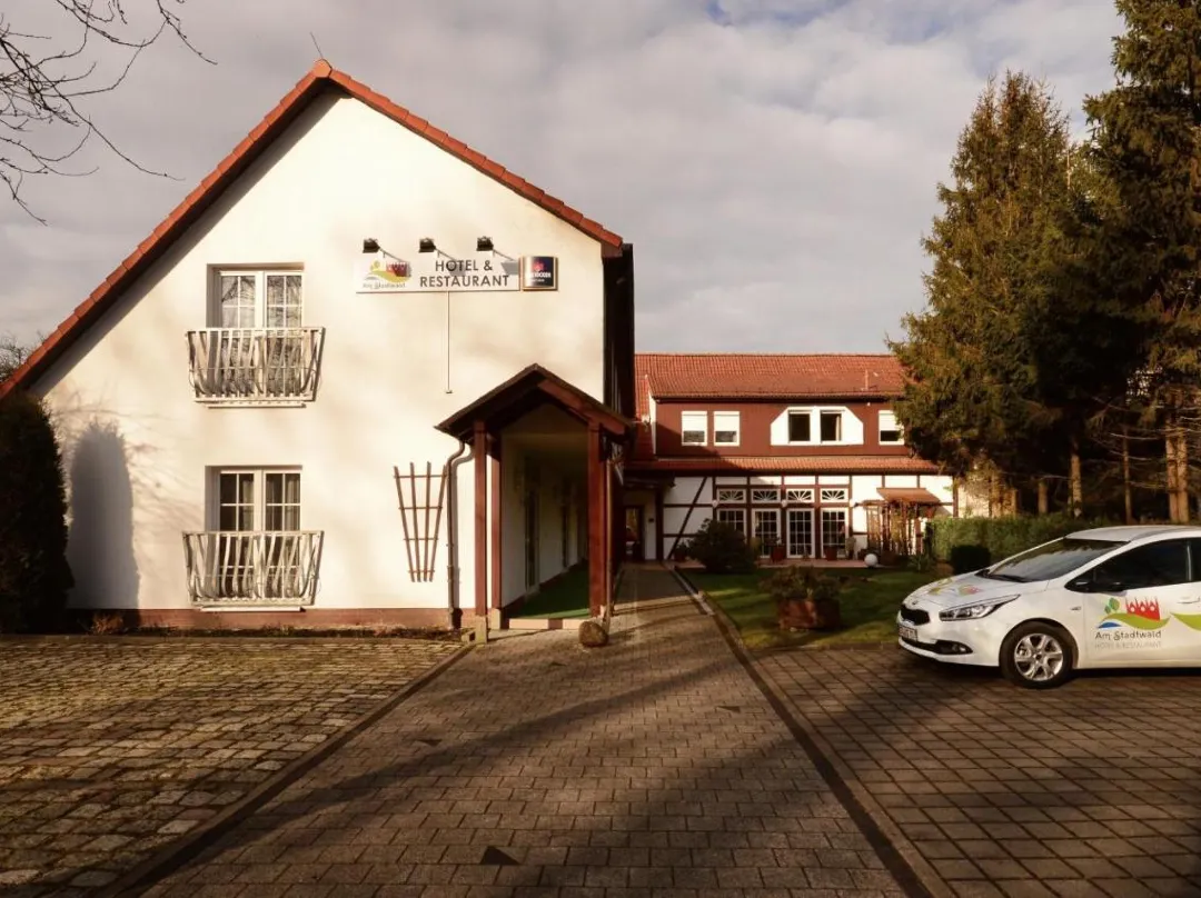 Hotel Am Stadtwald - Stralsund