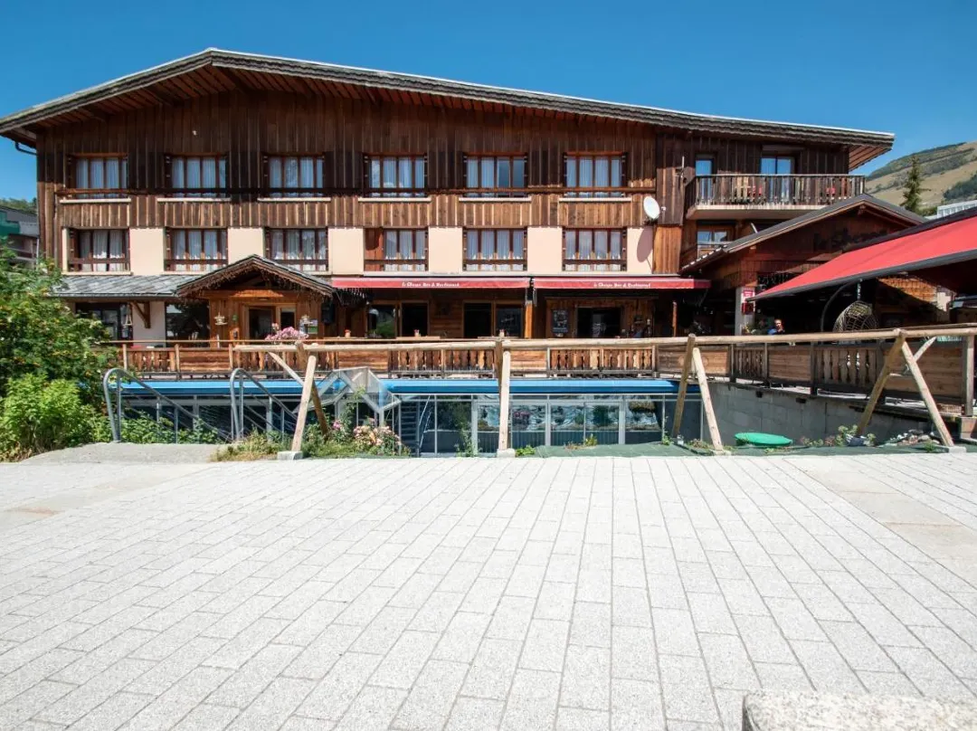 Hotel Le Sherpa - Les Deux Alpes, France