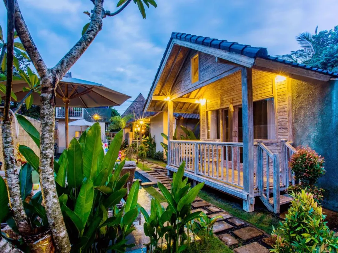 The Syron Huts Lembongan - Bali